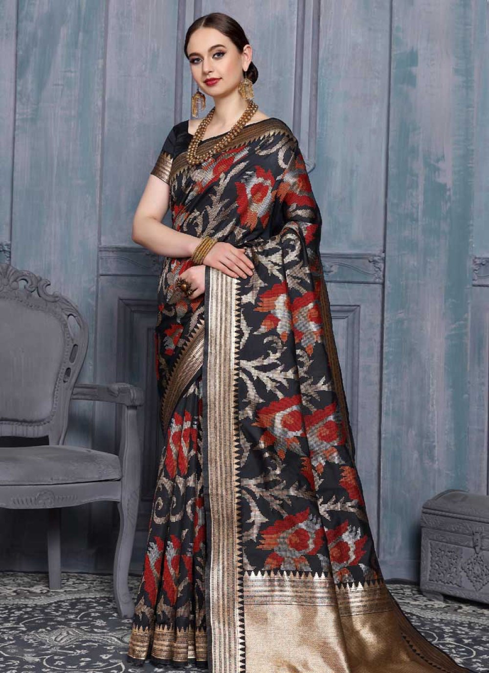 Buy Handloom Silk Thread Work Designer Contemporary Saree Online