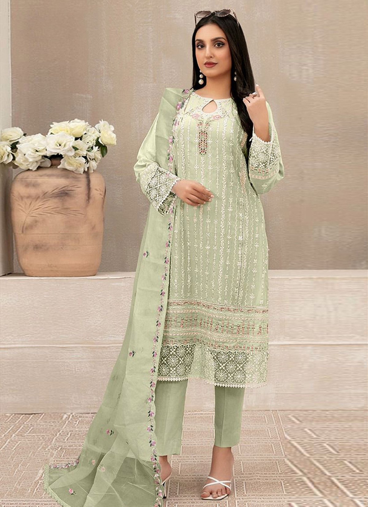 Buy Pant Style Pakistani Salwar Kameez For Ceremonial Online