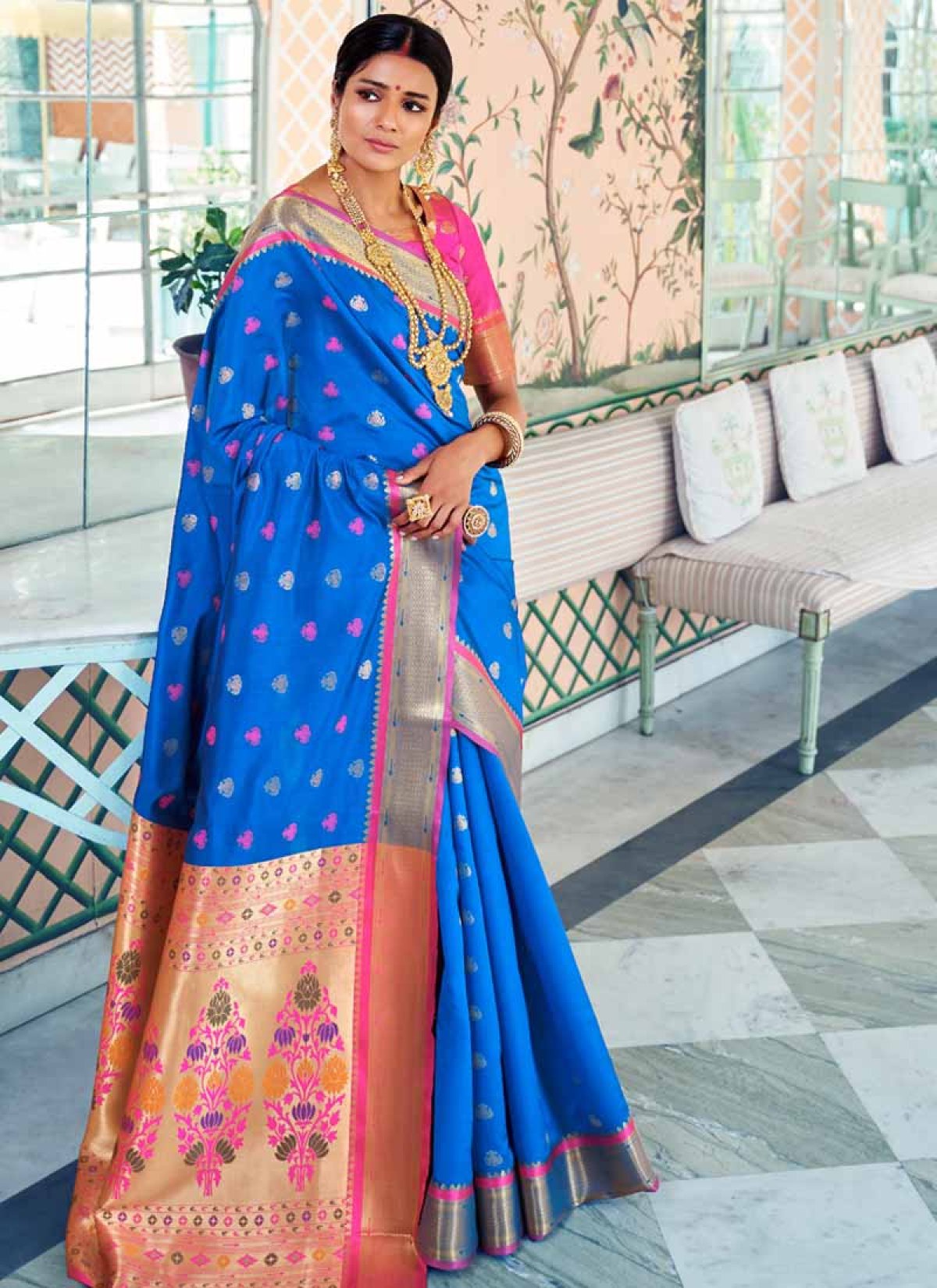 Shop Thread Work Traditional Saree Online